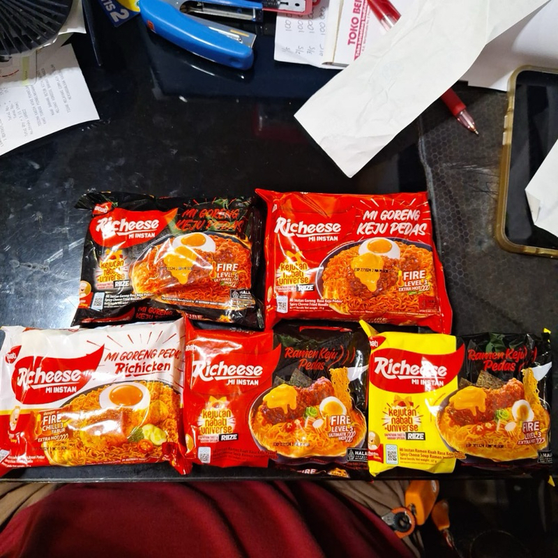 Jual Richeese Mi instant aneka varian rasa | Shopee Indonesia