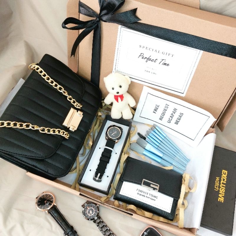 Jual Hampers Gift Box Cewek / Wanita Exclusive Untuk Kado / Hadiah Isi ...