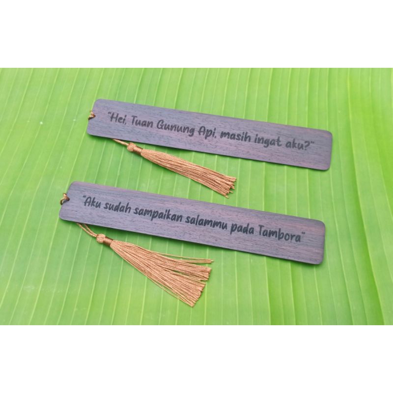 Jual Natural Pembatas buku kayu rosewood , wooden bookmark | Shopee ...