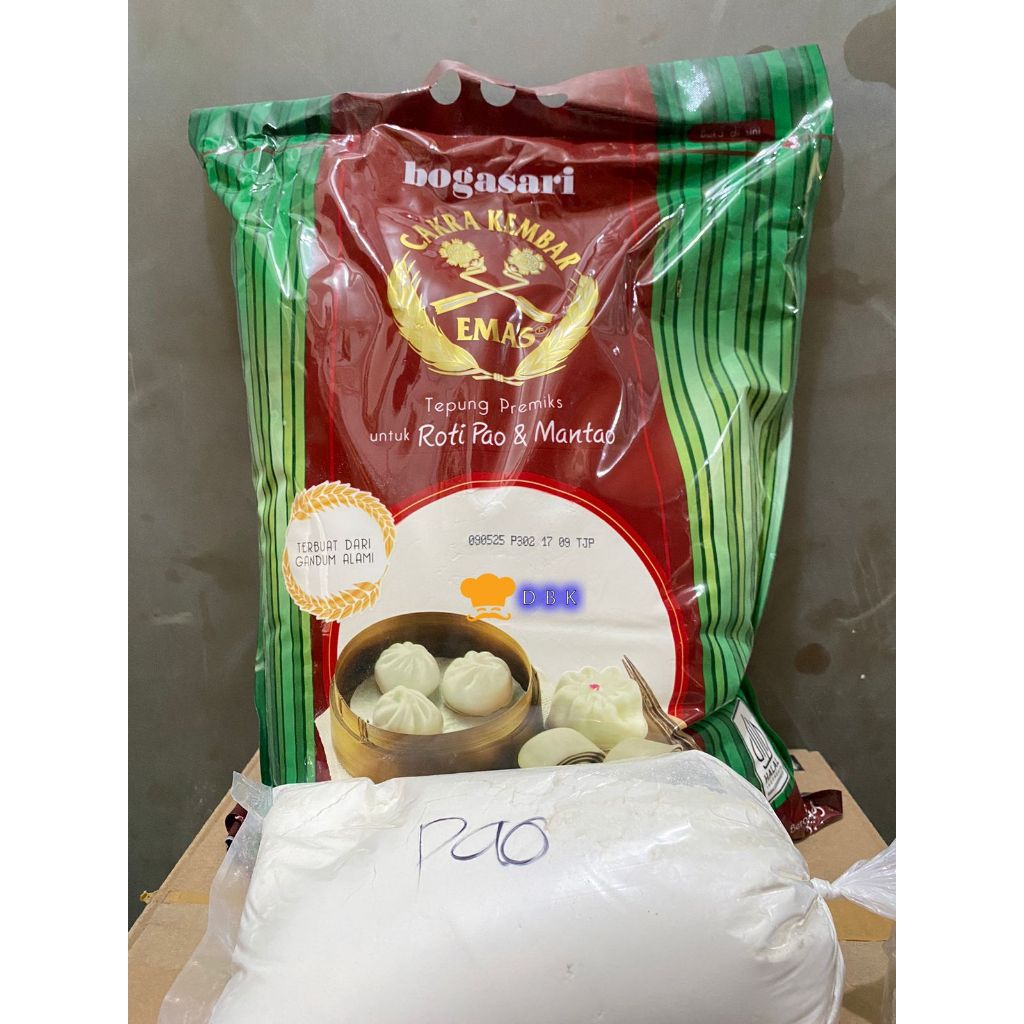 Jual TEPUNG CAKRA KEMBAR EMAS ROTI PAO & MANTAO 1kg cakra mas premium ...