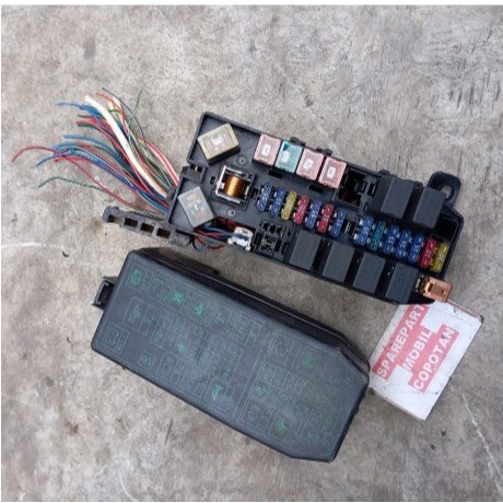 Jual Fuse box sikring / Relay mesin Proton waja matic original copotan ...