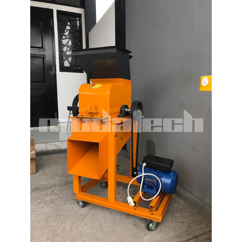 Jual Mesin Pencacah Botol Plastik - Alat Cacah Botol Plastik. Mini ...