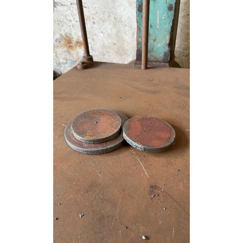 Jual Plat Besi Bulat tebal 10mm diameter 100mm. 1pcs | Shopee Indonesia