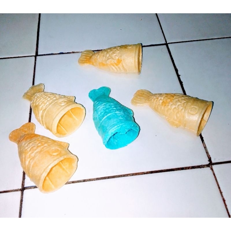 Jual Cone Ice Krim Bentuk Ikan Isi 10 Pcs | Shopee Indonesia