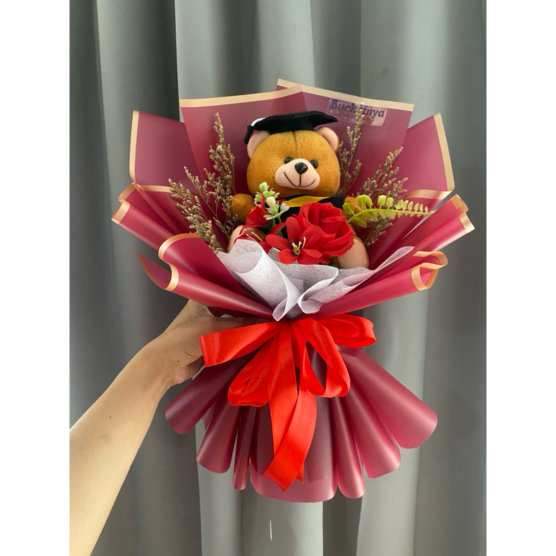 Jual bucket wisuda/ bucket boneka | Shopee Indonesia