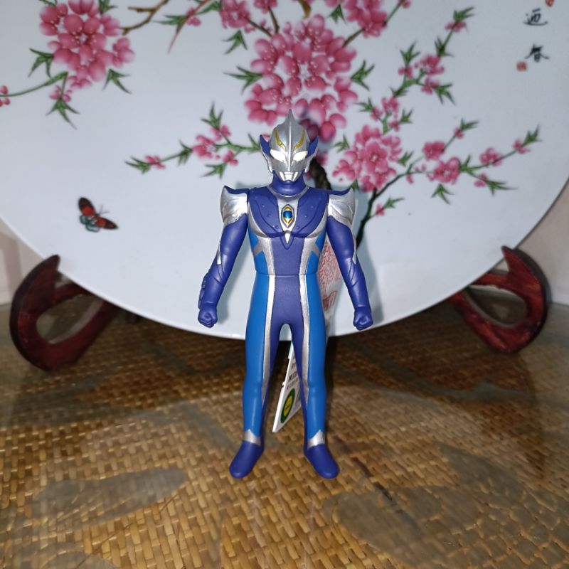 Jual Bandai Ultra Hero Series Ultraman Hikari Sofvi Sofubi | Shopee Indonesia