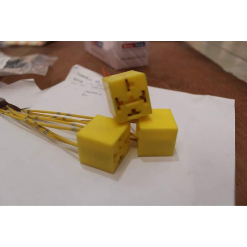 Jual Socket Cable Relay RE5P / Soket Kabel Rumah Relay Kaki 4 Pin Untuk ...