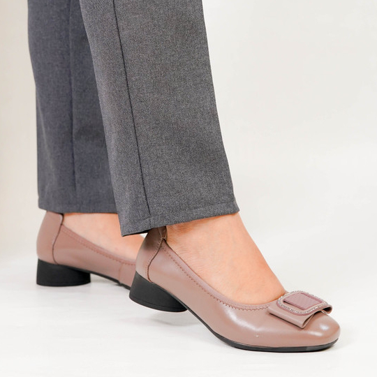 Jual Pollux Monday WDQ 205 Sepatu Pantofel Heels Wanita untuk Kerja ...