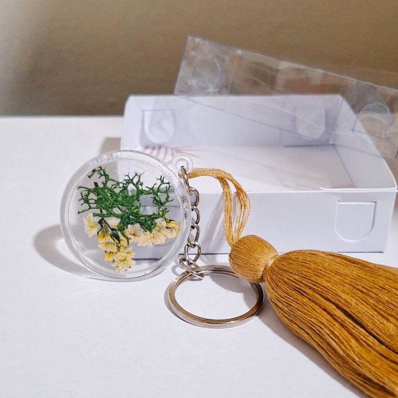 Jual LADA ATELIER | Preserved Flower Keychain with Brown Tassel ...