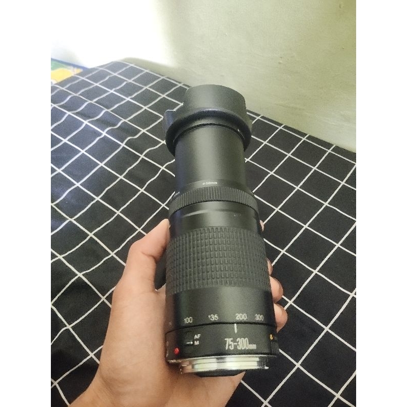 Jual Lensa Tele CANON 75-300mm | Shopee Indonesia