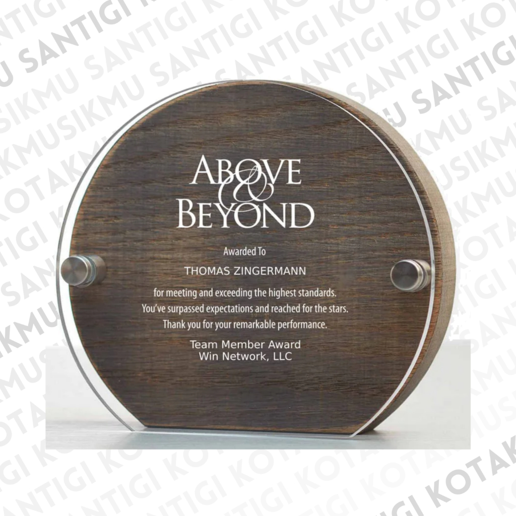 Jual Trophy Kayu Custom (Tipe-5) | Piala Kayu Custom | Plakat Kayu ...