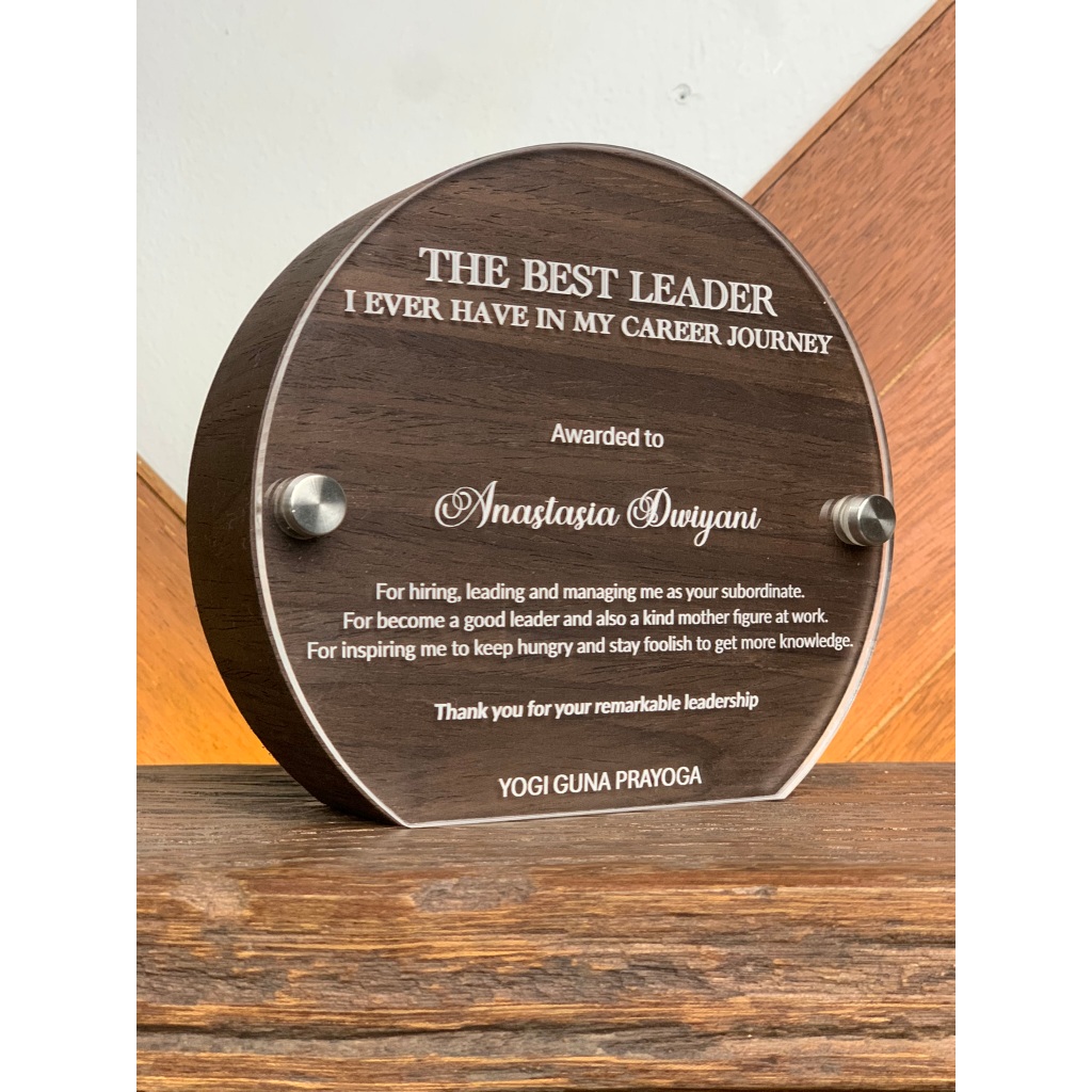 Jual Trophy Kayu Custom (Tipe-5) | Piala Kayu Custom | Plakat Kayu ...