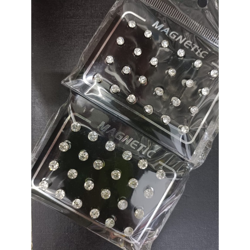 Jual Anting Magnet Permata isi 12 Pasang/Anting Magnet Cowo Cewe ...