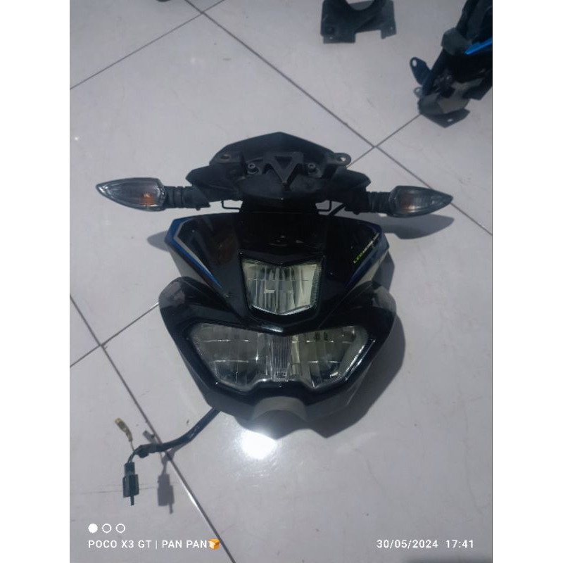 Jual headlamp komplit yamaha xabre hitam | Shopee Indonesia