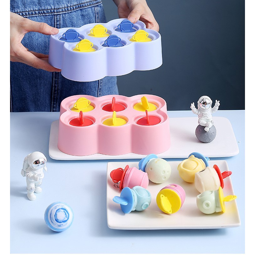 Jual Space Popsicle Ice Box / Silicone Ice Mold Cetakan Silikon 6 Grids ...