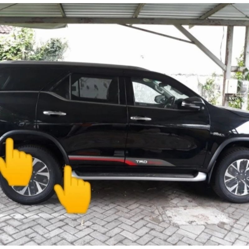 Jual Bodykit spoiler quarter belakang fortuner Vrz original | Shopee ...