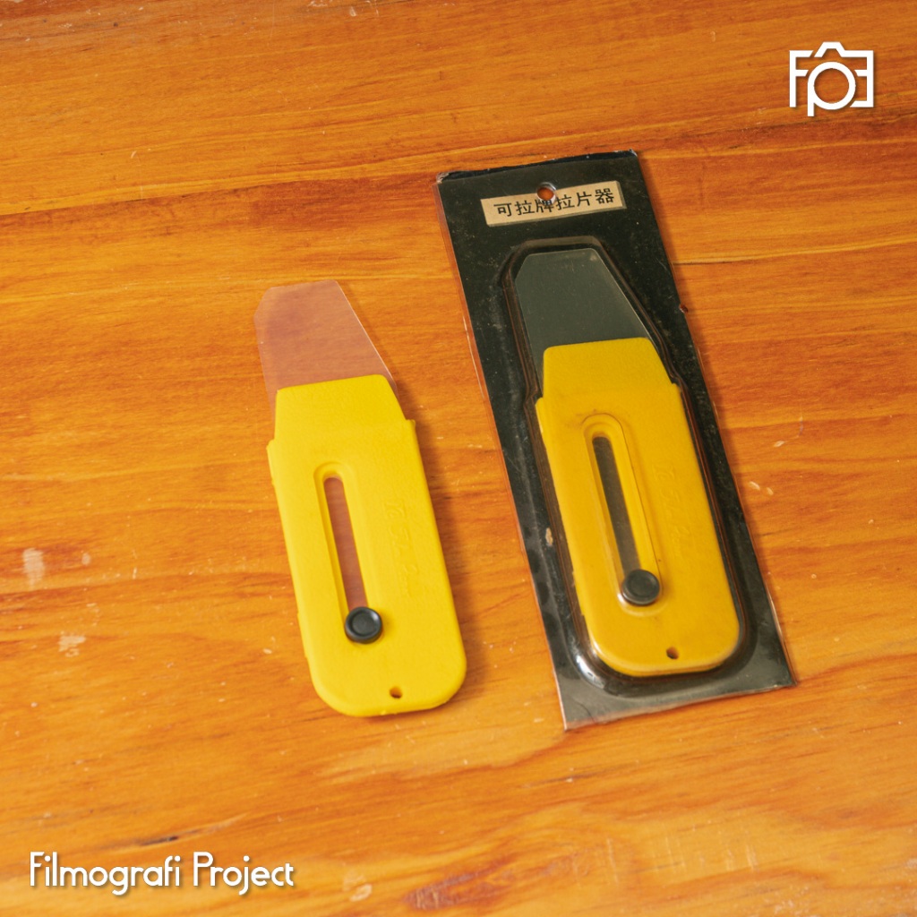Jual Film Picker Retrieval Tool / Alat Penarik Film Vintage for 35mm ...