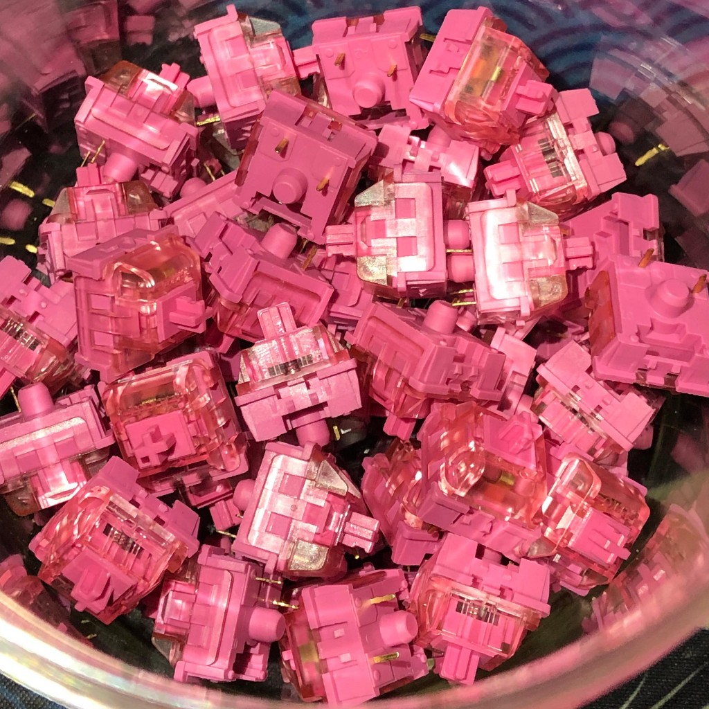 Jual AKKO CS Rose Red Linear Switch Mechanical Keyboard Lubed 62 pcs 3 ...