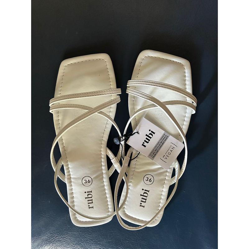 Jual RUBI Sandal New! | Shopee Indonesia