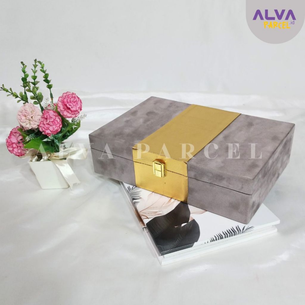 Jual Box Album Foto Bahan Suede | Box Album Wedding Premium | Album ...