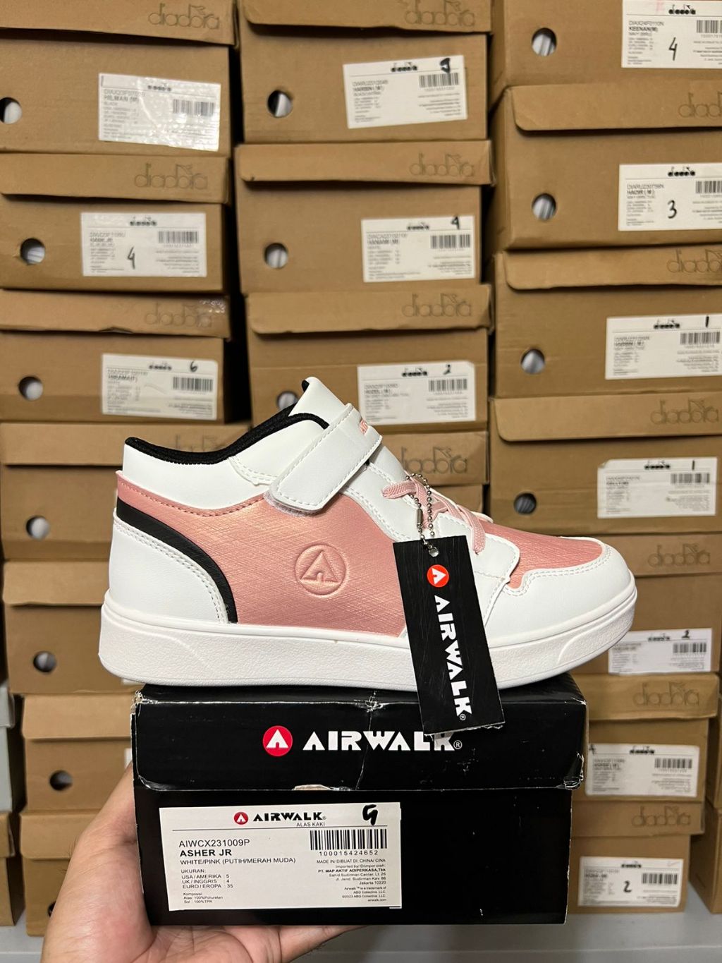 Jual Airwalk Asher Jr White/Pink Kids Shoes Original | Shopee Indonesia