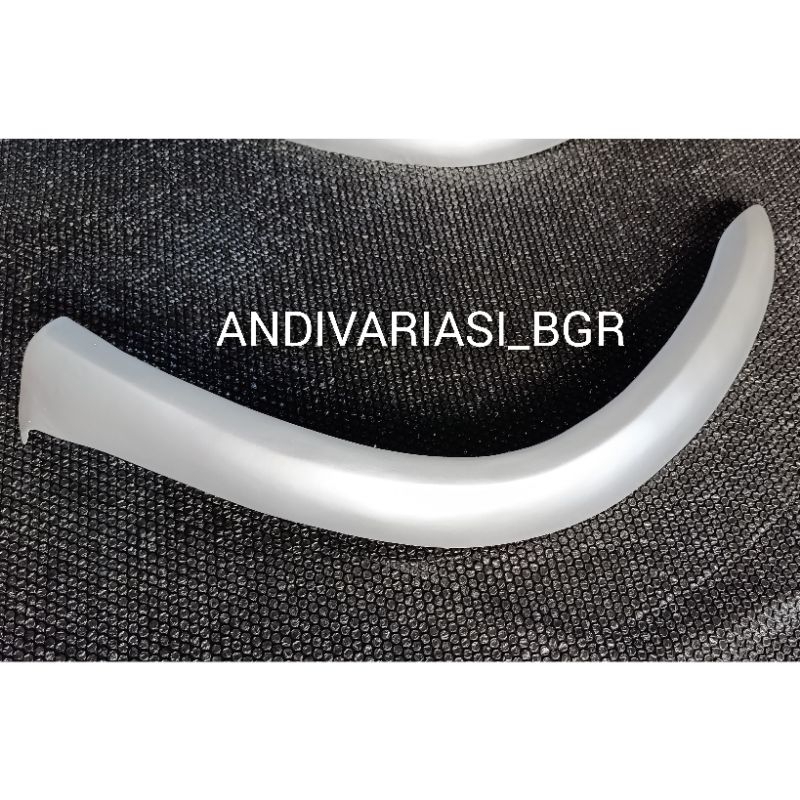 Jual Over fender Strada L200 model ori silver | Shopee Indonesia