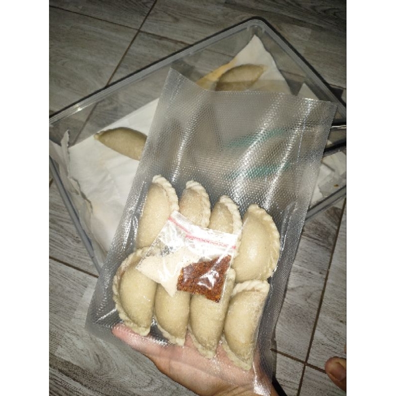Jual CIRENG PEDAS MINI isi Ayam suwir / Jando / Bakso / Keju | Shopee ...