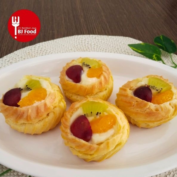 Jual kue Sus Buah / SUS BUAH/ Sus Fla Buah / 15 pcs / BJ Food & Cake ...