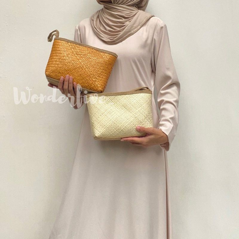 Jual Dompet Clutch Pouch Anyaman Kerajinan Mendong Pandan Etnik Bali ...