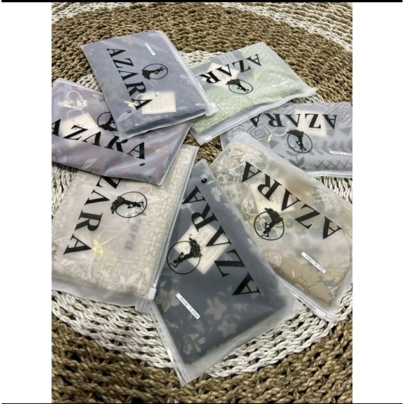 Jual HIJAB SEGI EMPAT OSKARA MOTIF AZARA LOGO METAL AZ LASER CUT ...