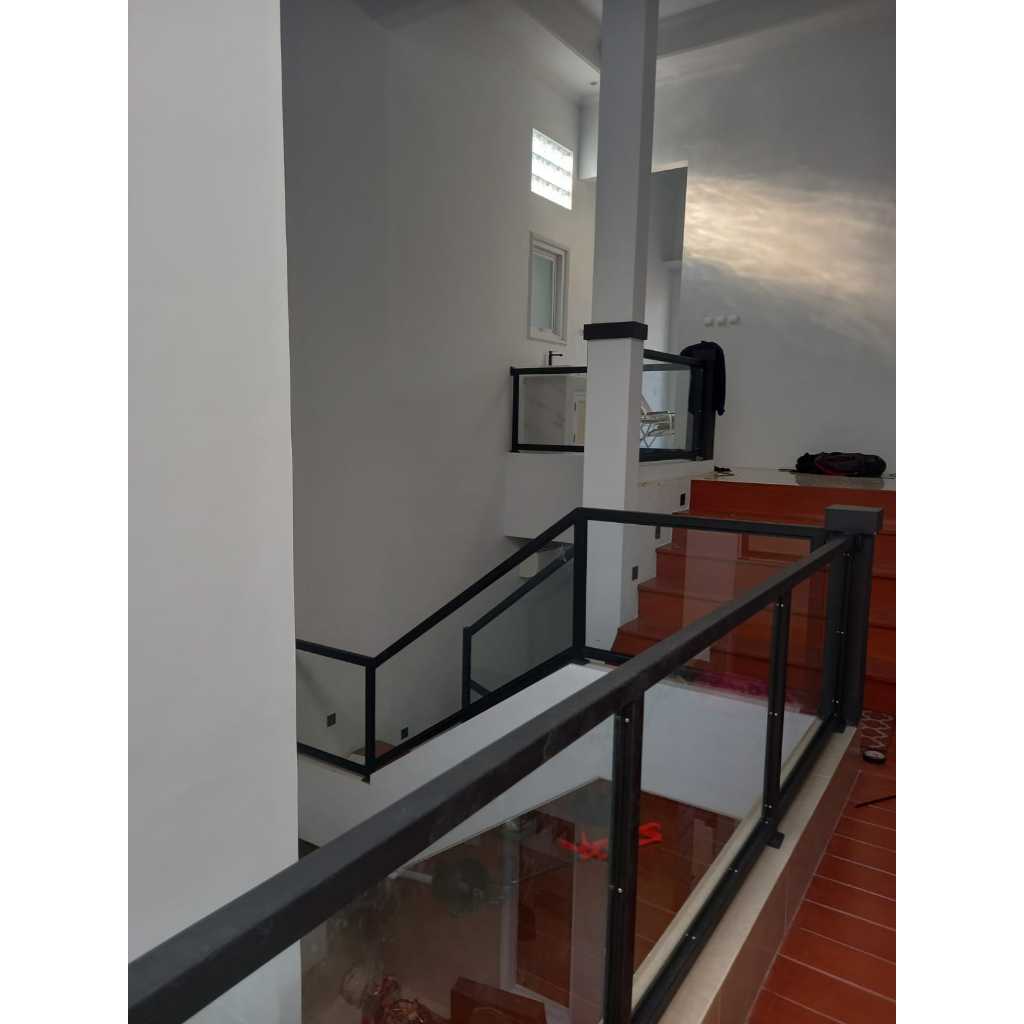Jual railing kaca rangka besi hollow galvanis | Shopee Indonesia
