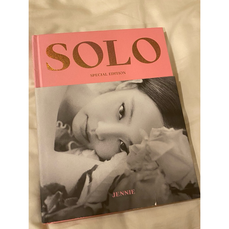 Jual jennie solo photobook SPECIAL EDITION READ DESC [booked] | Shopee ...