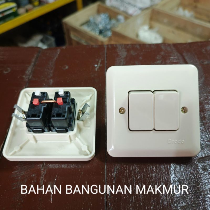 Jual SAKLAR SERI CREAM BROCO NEW GEE 6622 U /SAKLAR DOBEL 2 PENCETAN ...