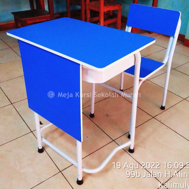 Jual meja kursi sekolah warna biru bangku sekolah 1 set meja belajar ...
