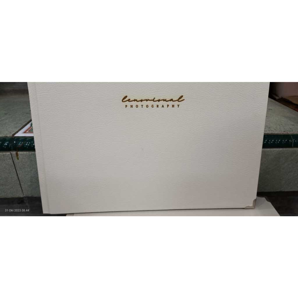 Jual ALBUM FOTO JUMBO COVER KULIT 15 SHEET MAGNETIK ISI 180 FOTO 4R ...