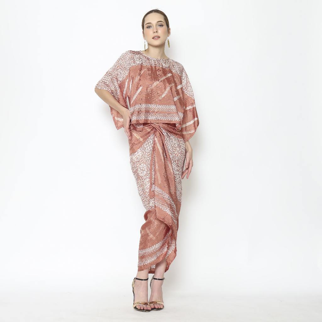 Jual Rinjanie Batik - Dress Infinity Series - Dress Batik Unik - Batik ...