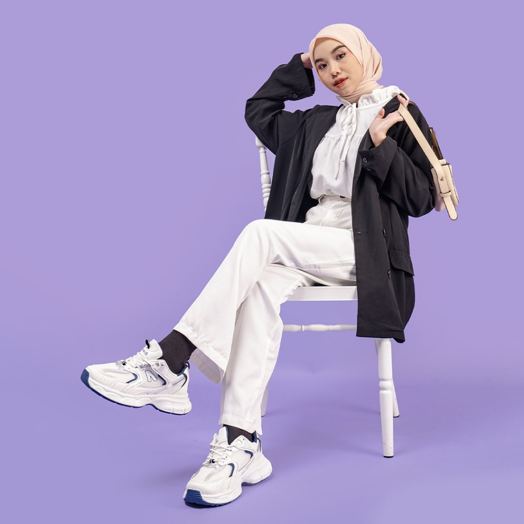 Jual KRONIKEL Aeji Sepatu Sekolah Sneakers Wanita Kets Kasual Sport ...