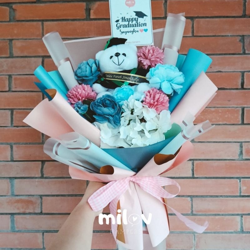 Jual buket bunga wisuda | boneka bear toga | graduation bouquet ...