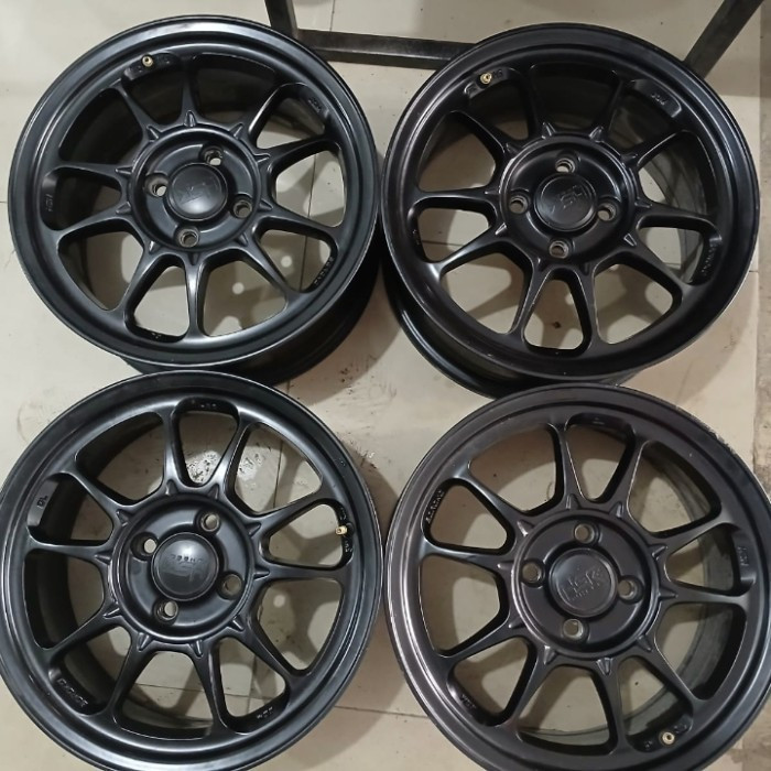 Jual VELG MOBIL BEKAS BRIO R15 BAUT 4 HSR DL R15 X6,5 H4X100 ET42 ...