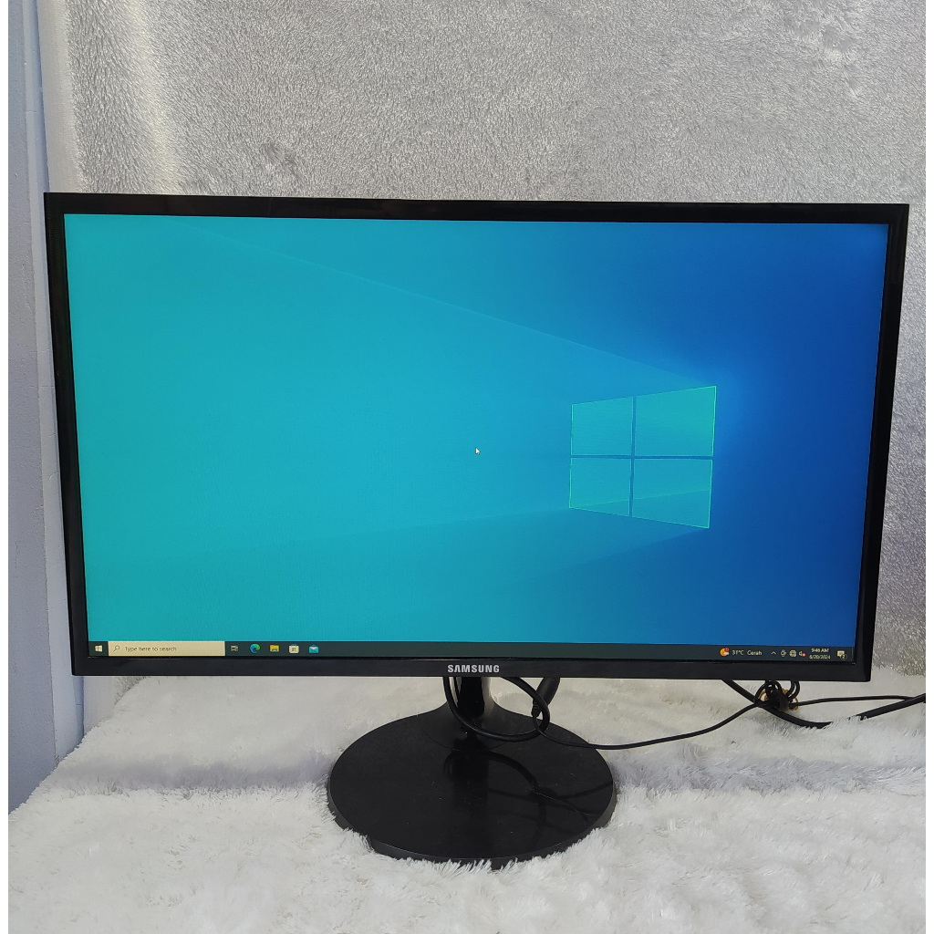 Jual Monitor Samsung 24 inch S24F350FHE Full HD Normal Siap Pakai ...