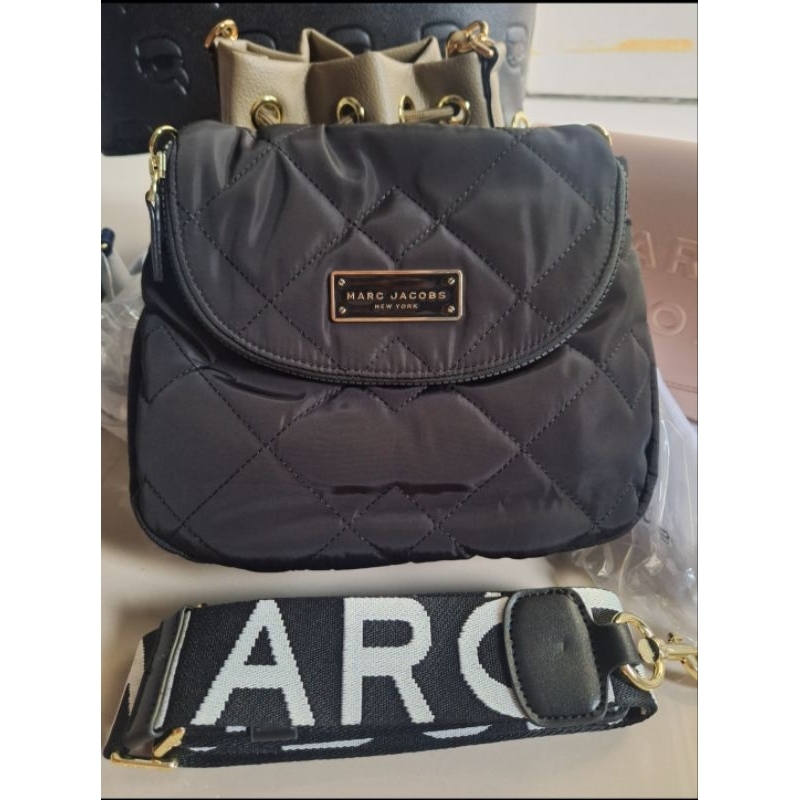 Jual MJ preppy nilon Quilted | Shopee Indonesia