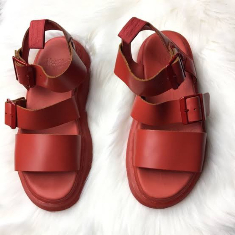 Jual sandal Docmart merah sz 38 (preloved) | Shopee Indonesia