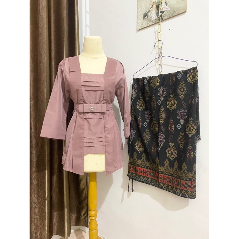 Jual KEBAYA KUTU BARU + ROK LILIT | Shopee Indonesia