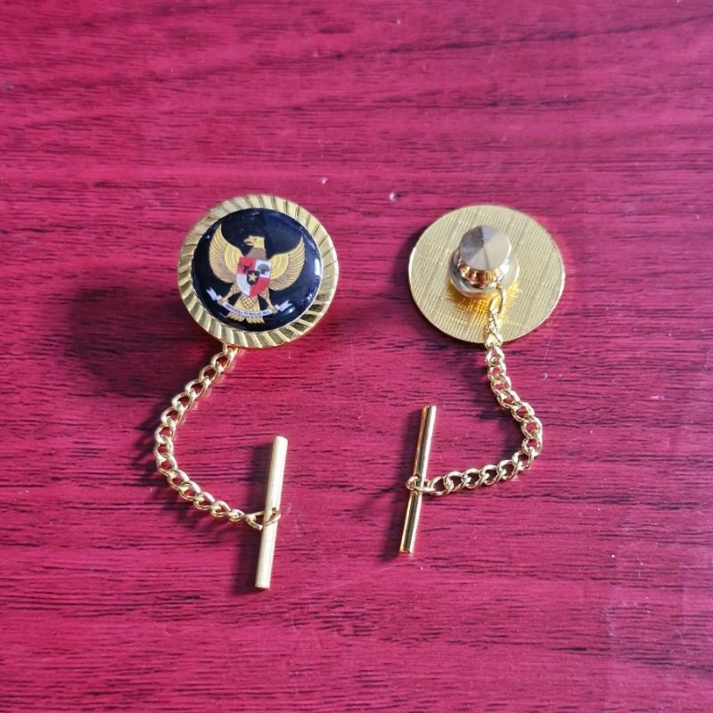 Jual Pin garuda model rantai untuk pemasangan di kerah baju | Shopee ...