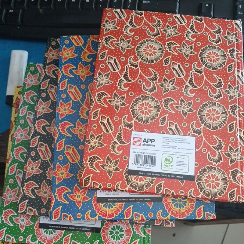 Jual Buku tulis kuarto tebal hard cover isi 100 | Shopee Indonesia