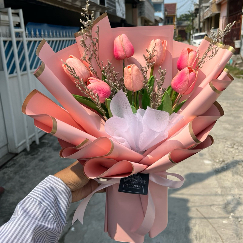 Jual BUKET BUNGA TULIP 7 TANGKAI | Shopee Indonesia