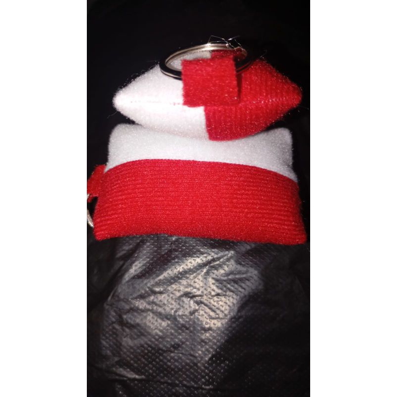 Jual Boneka Gantungan Kunci Bendera Indonesia (Keychain flag) grosir ...