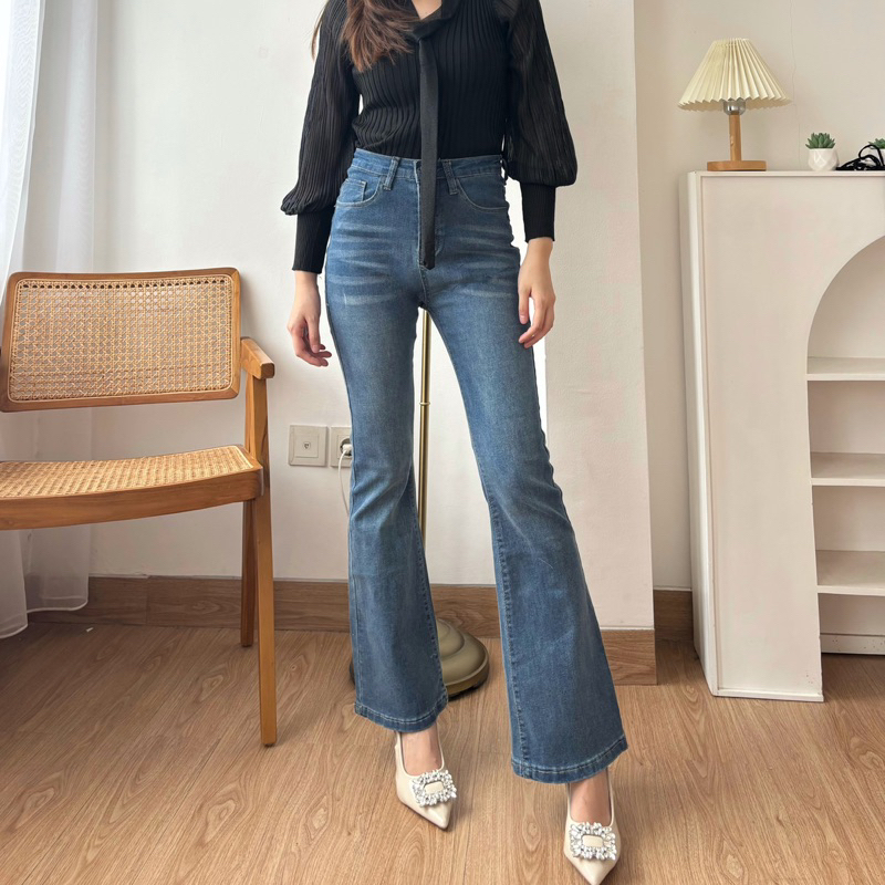 Jual Ceza Bootcut Jeans | Highwaist denim jeans cutbray flare wanita ...