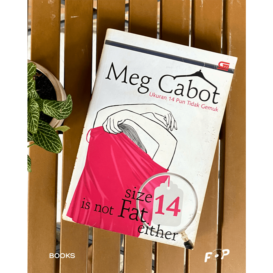 Jual Novel Size 14 Is Not Fat Either - Meg Cabot (Preloved/Bekas ...