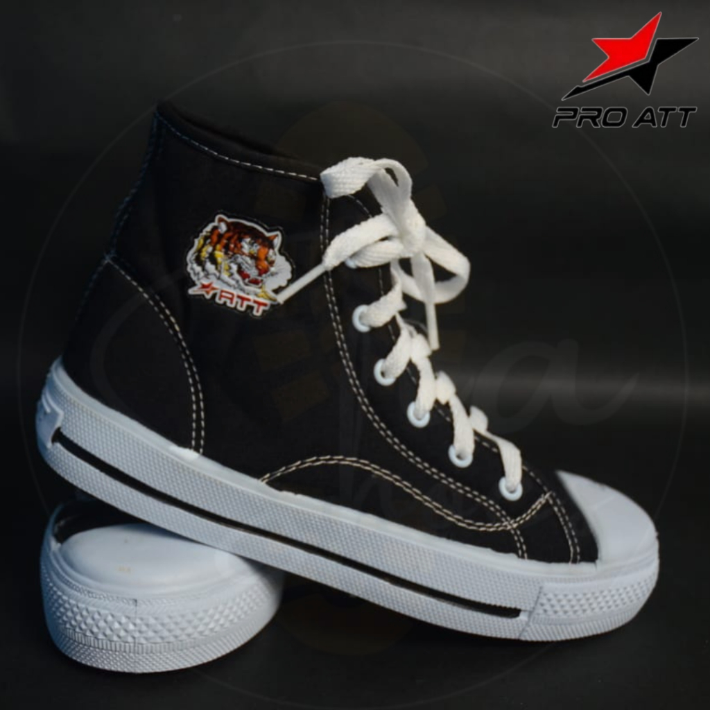 Jual SEPATU WARIOR PRO ATT MACAN/ Sepatu Sekolah Anak laki-laki ...